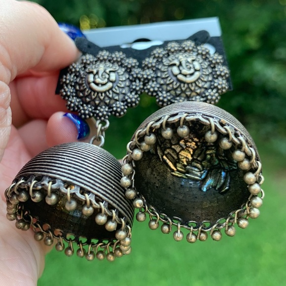 Jewelry | Nwt Large Bell Shape Dome Fringe Shaker Earrings | Poshmark